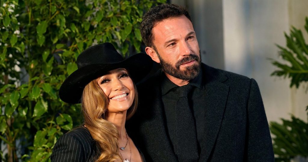 J. Lo, Ben Affleck Spend Their 1st Married Thanksgiving With Kids ...